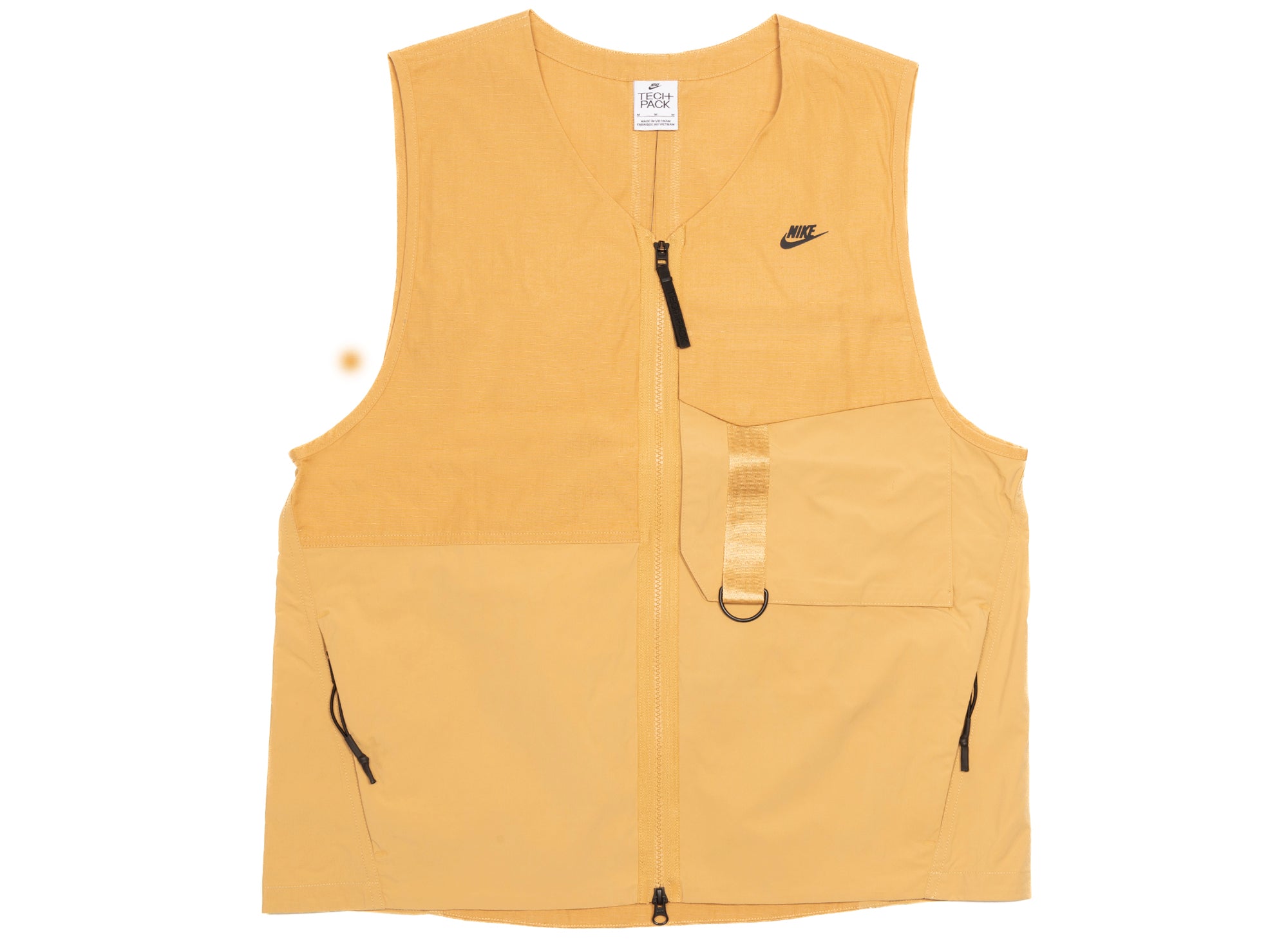 Nike Sportswear Tech Pack 365 Vest – Oneness Boutique